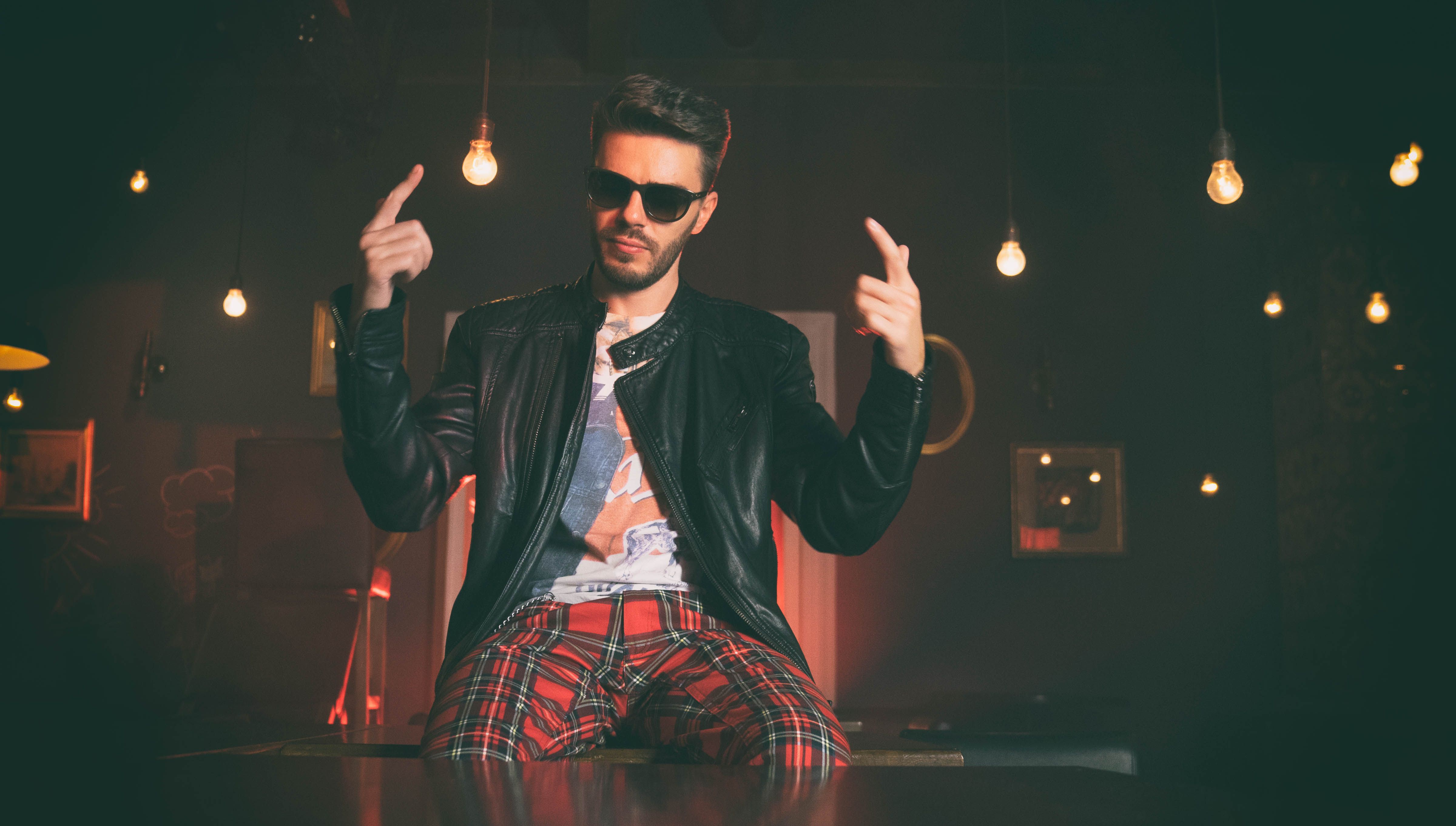 Sean Norvis | music for your station playlist — iPluggers